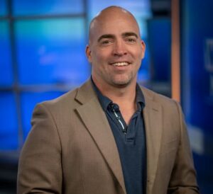 Aaron Lee Bio, WGNO, Age, Parents, Spouse, Children, Net Worth
